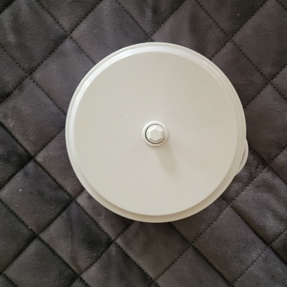 Pampered Chef | Kitchen | Euc Pampered Chef Manuel Food Processor And ...